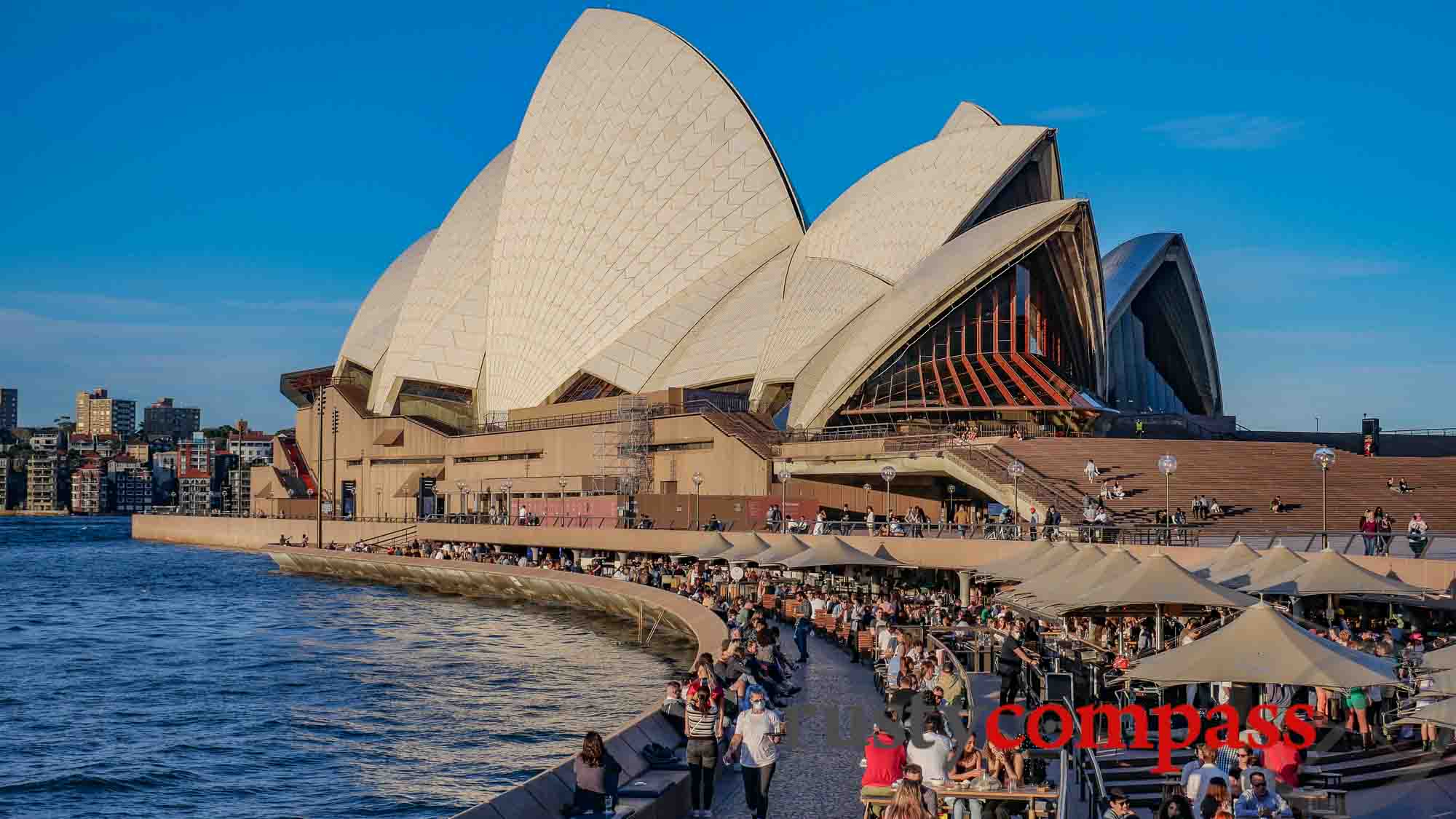 Restaurants around Sydney Opera House, Circular Quay and the harbour ...
